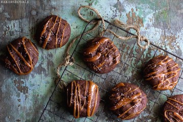 Salted Chocolate-Caramel Rounds | Tips From Town