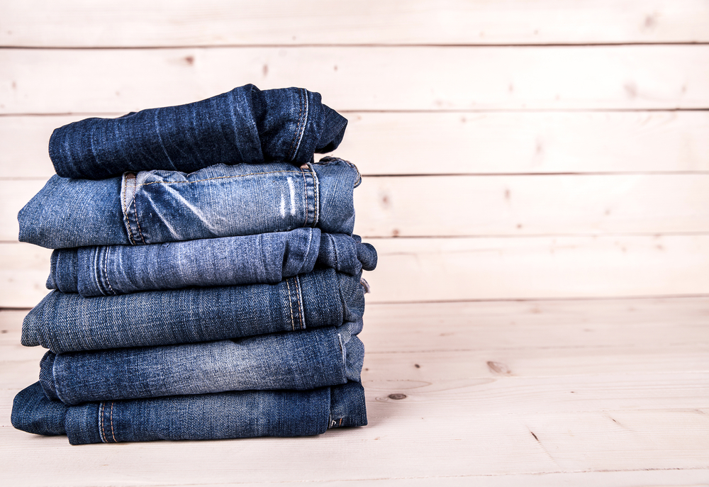 Give Away Those Jeans That Are 2 Sizes Too Small | Tips From Town